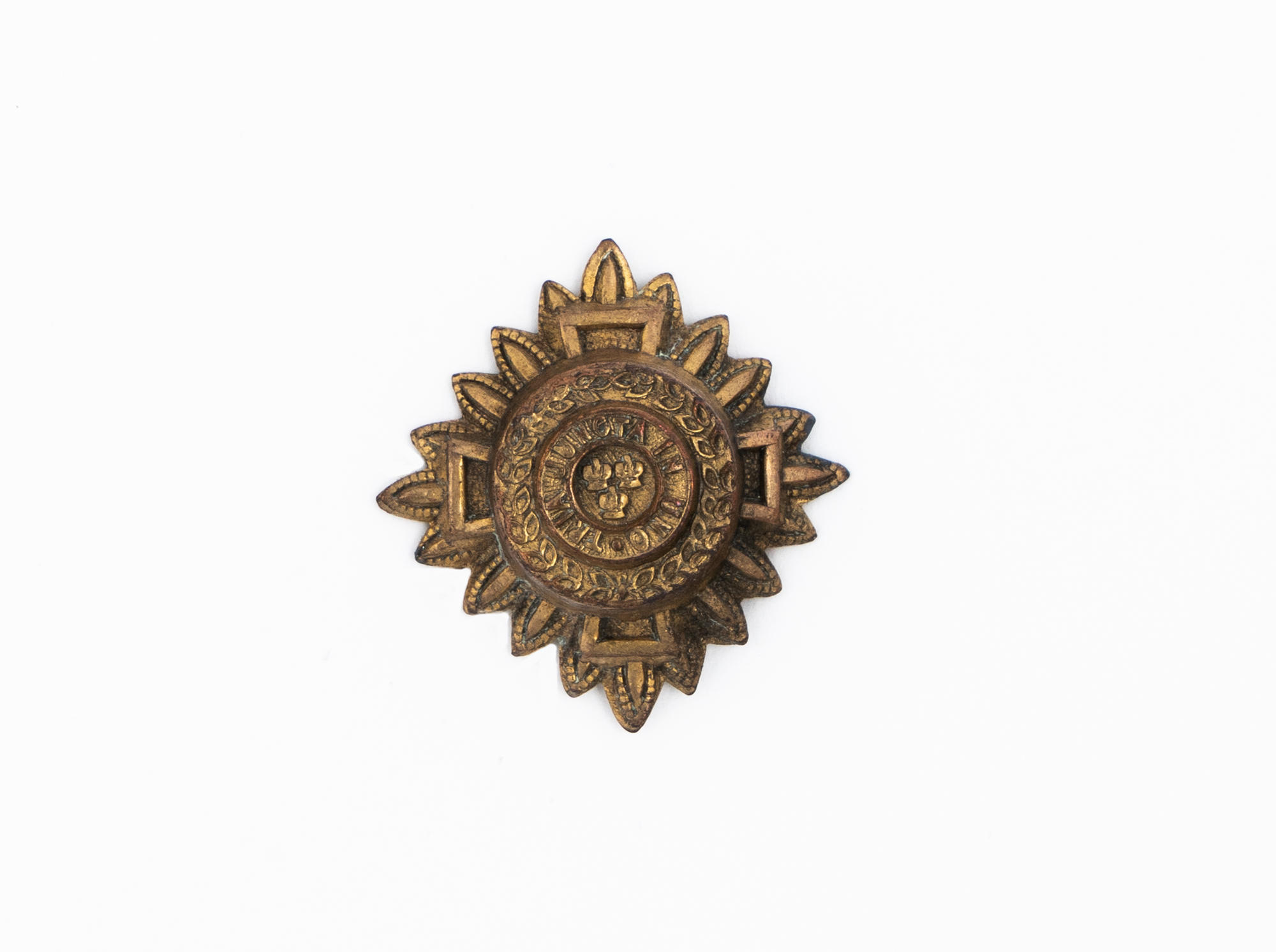 Shoulder Pip, WW1 British Army Officer's - Tauranga Heritage Collection